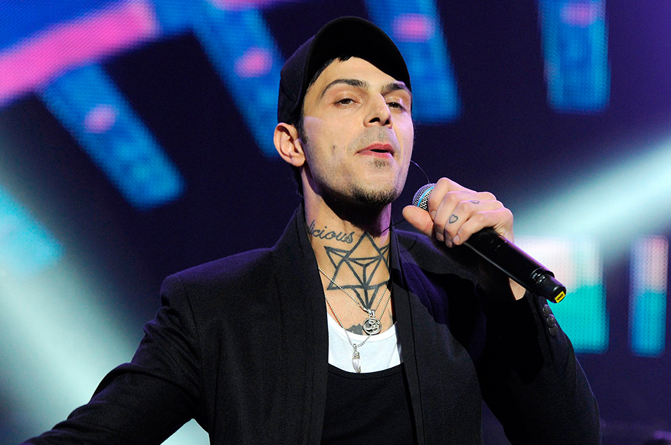 Former boyband member Abz announces 5ive covers album with a 'country feel'