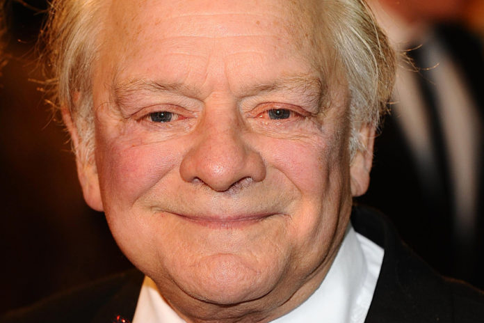 David Jason slams swearing in TV comedy
