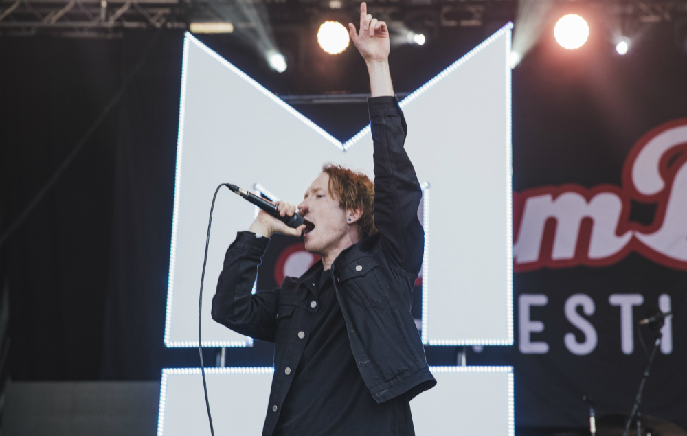 Mallory Knox announce departure of singer Mikey Chapman - NME