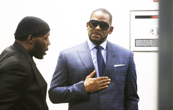 R. Kelly asks media to "take it easy on me" ahead of club appearance