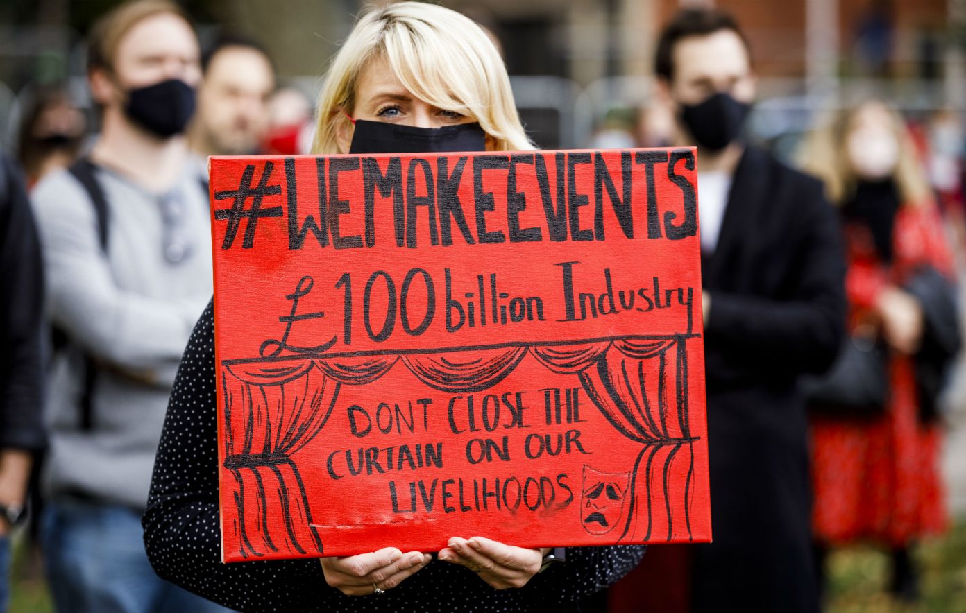 400 musicians take part in moving musical protest in Parliament Square ...