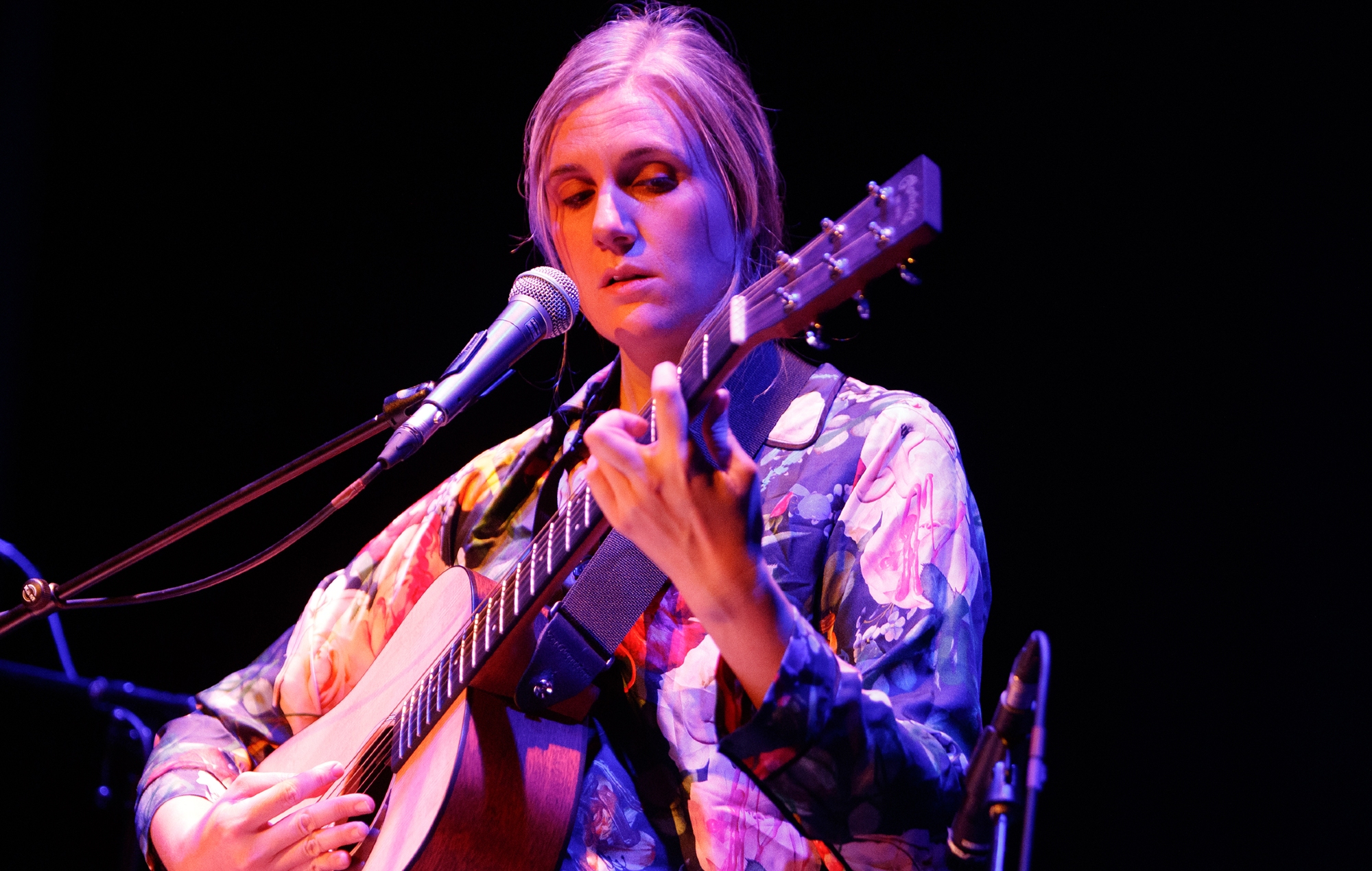 Laura Jean announces new album 'Amateurs' with Adelaide Hills preview show