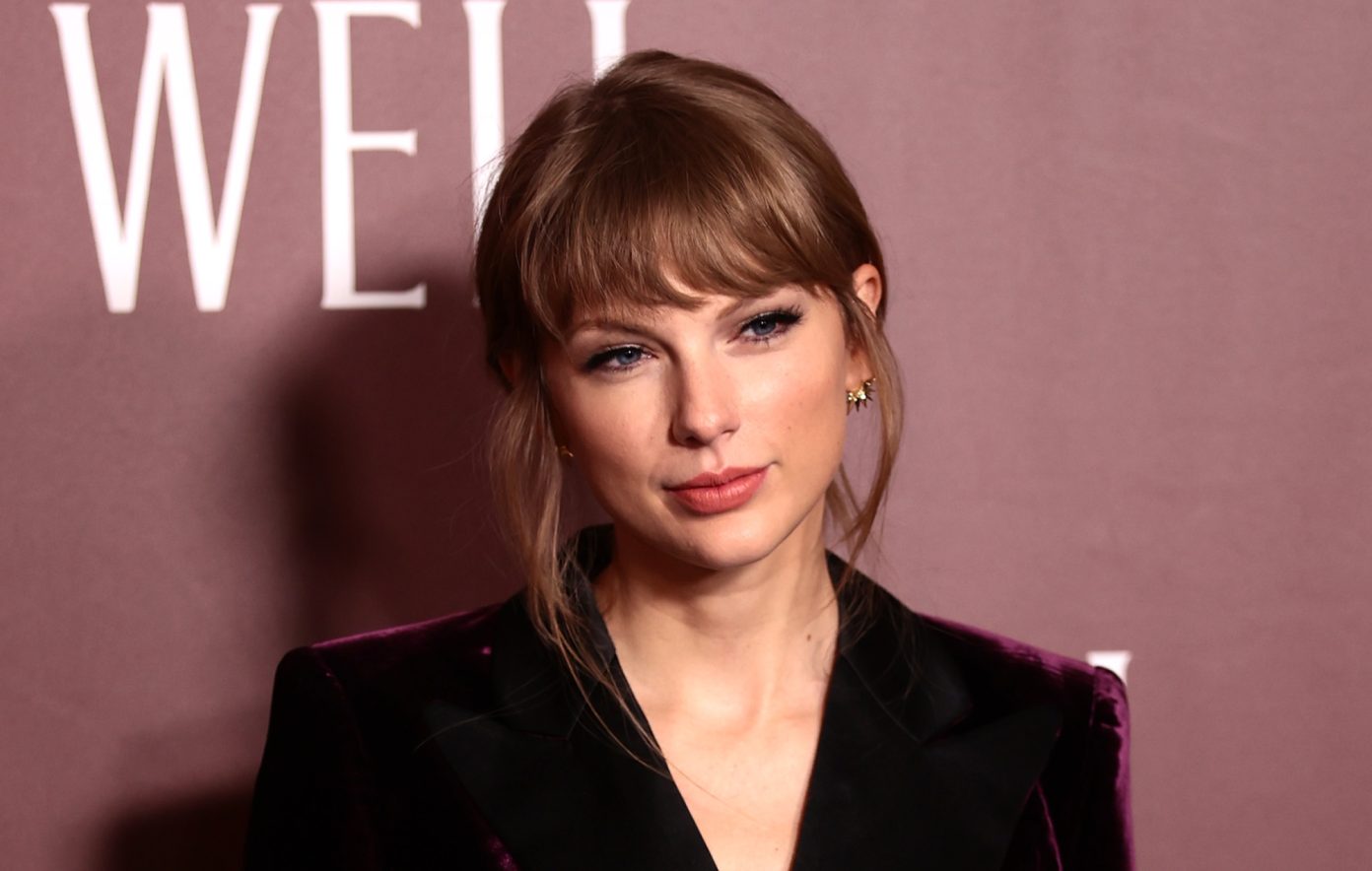 Scooter Braun says he disagrees with Taylor Swift "weaponizing a fanbase”