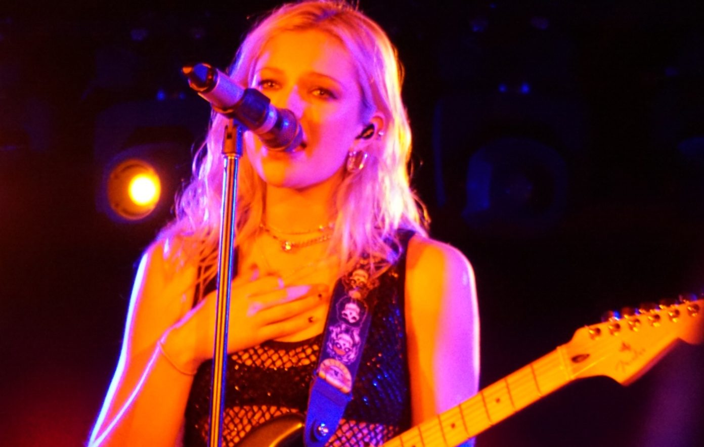 Dylan live in New York: pop of this calibre deserves to be heard in arenas