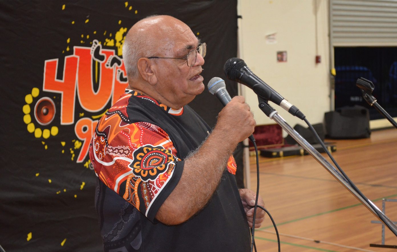 Mop & The Dropouts frontman Dennis Conlon has died