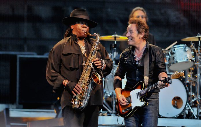 Bruce Springsteen recalls playing guitar for Clarence Clemons in ...