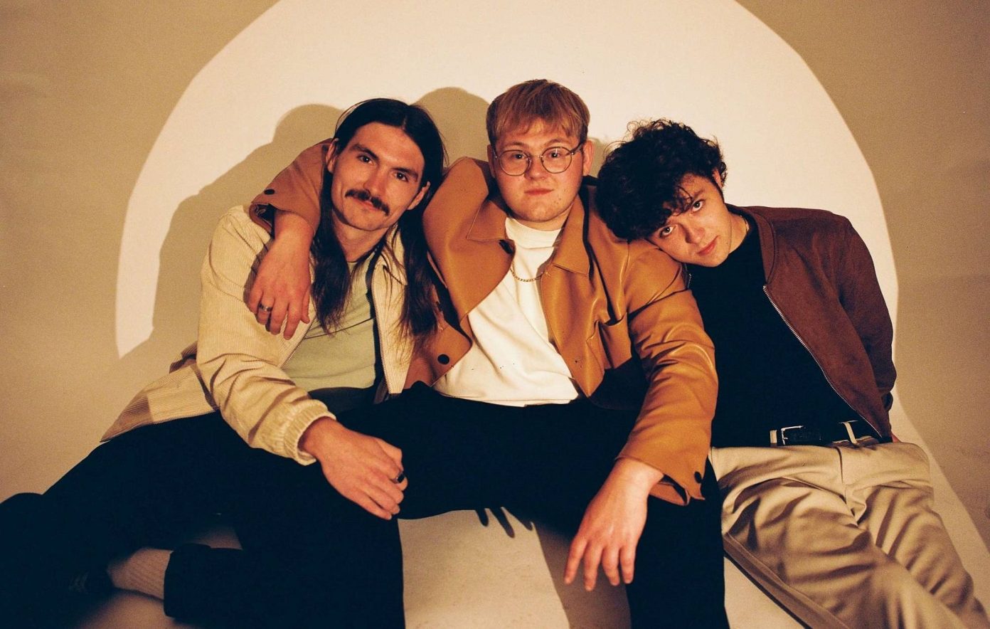 The Lathums share new single 'Turmoil' and delay second album