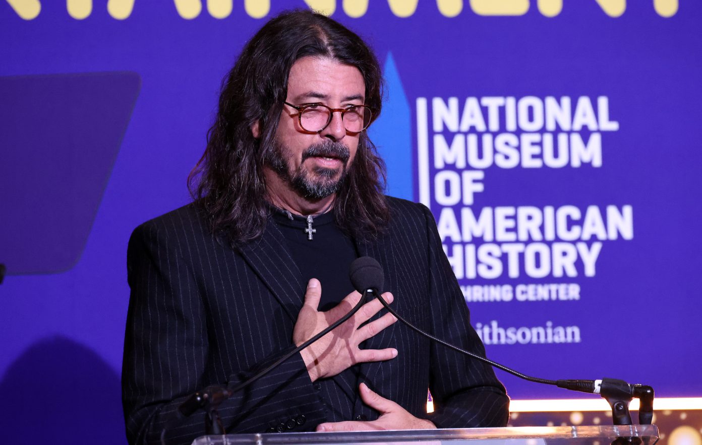 Watch teasers of Dave Grohl in Super Bowl ad for Canadian whiskey