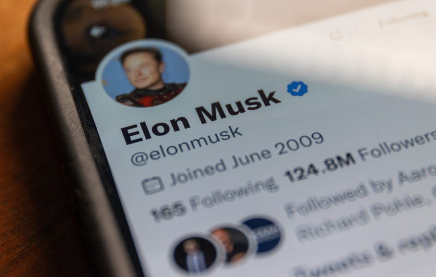 New Twitter redesign shows suggested tweets by default