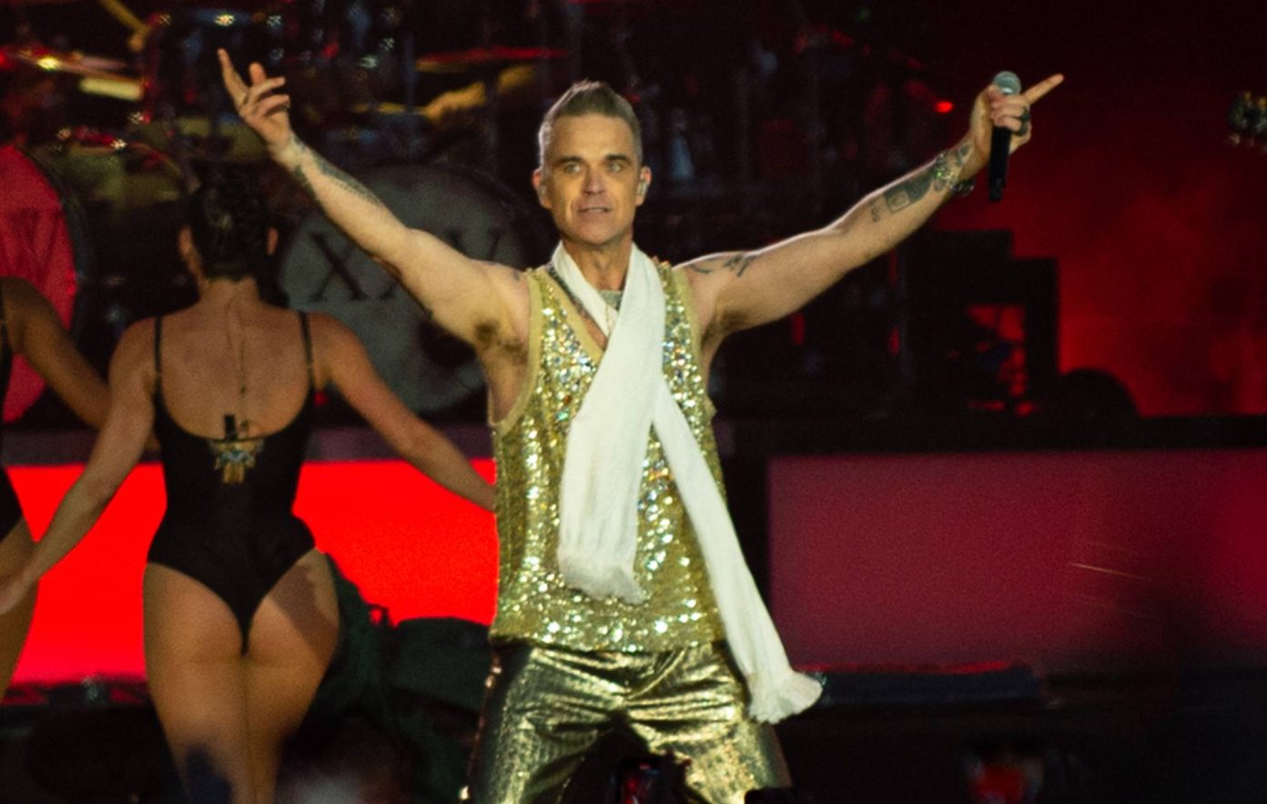 Robbie Williams on the two things that "saved" him from addiction and ...
