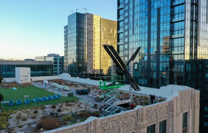 Twitter stopped from putting new 'X' logo on roof of headquarters