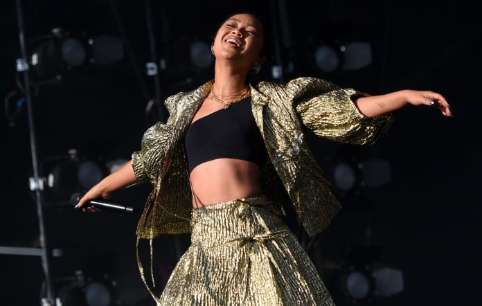 Griff announces intimate London EartH show