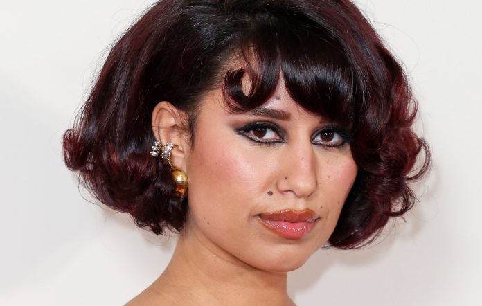 RAYE on her experience in the music industry: "Some people abuse their ...