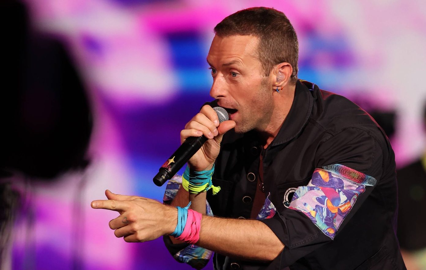 Coldplay's Chris Martin says eco-friendly touring makes "business sense"