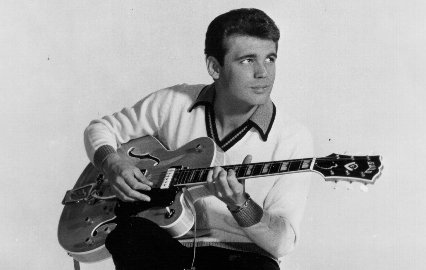 Tributes paid to rock'n'roll legend and "king of twang" Duane Eddy, who ...