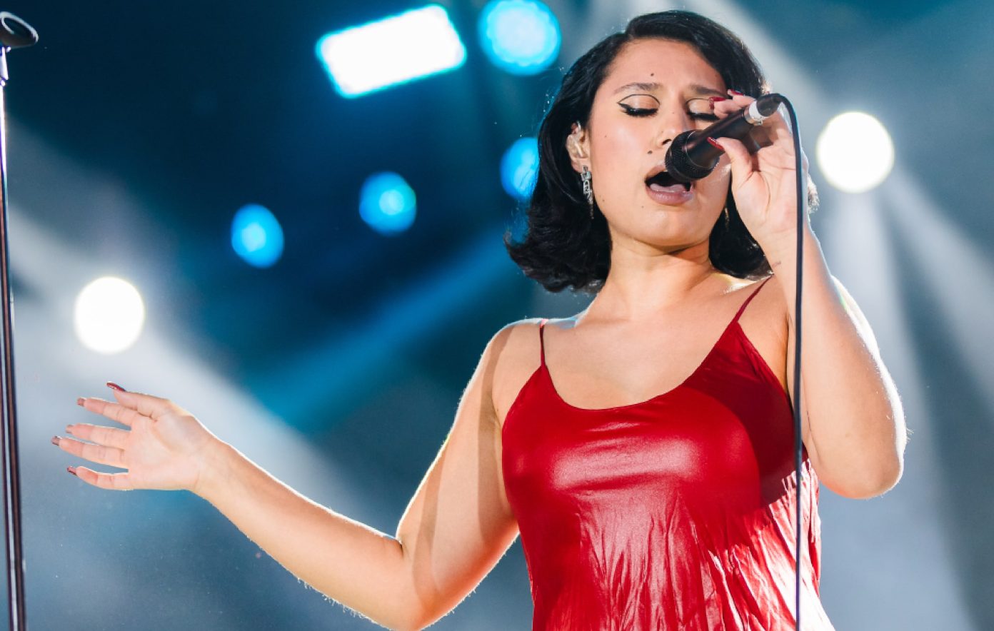 Watch Raye perform new single ‘Genesis’ at a train station