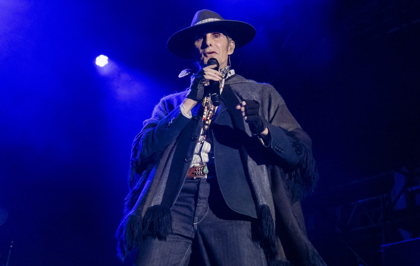 Perry Farrell is taking time to "reflect and heal" after cancelled Jane ...