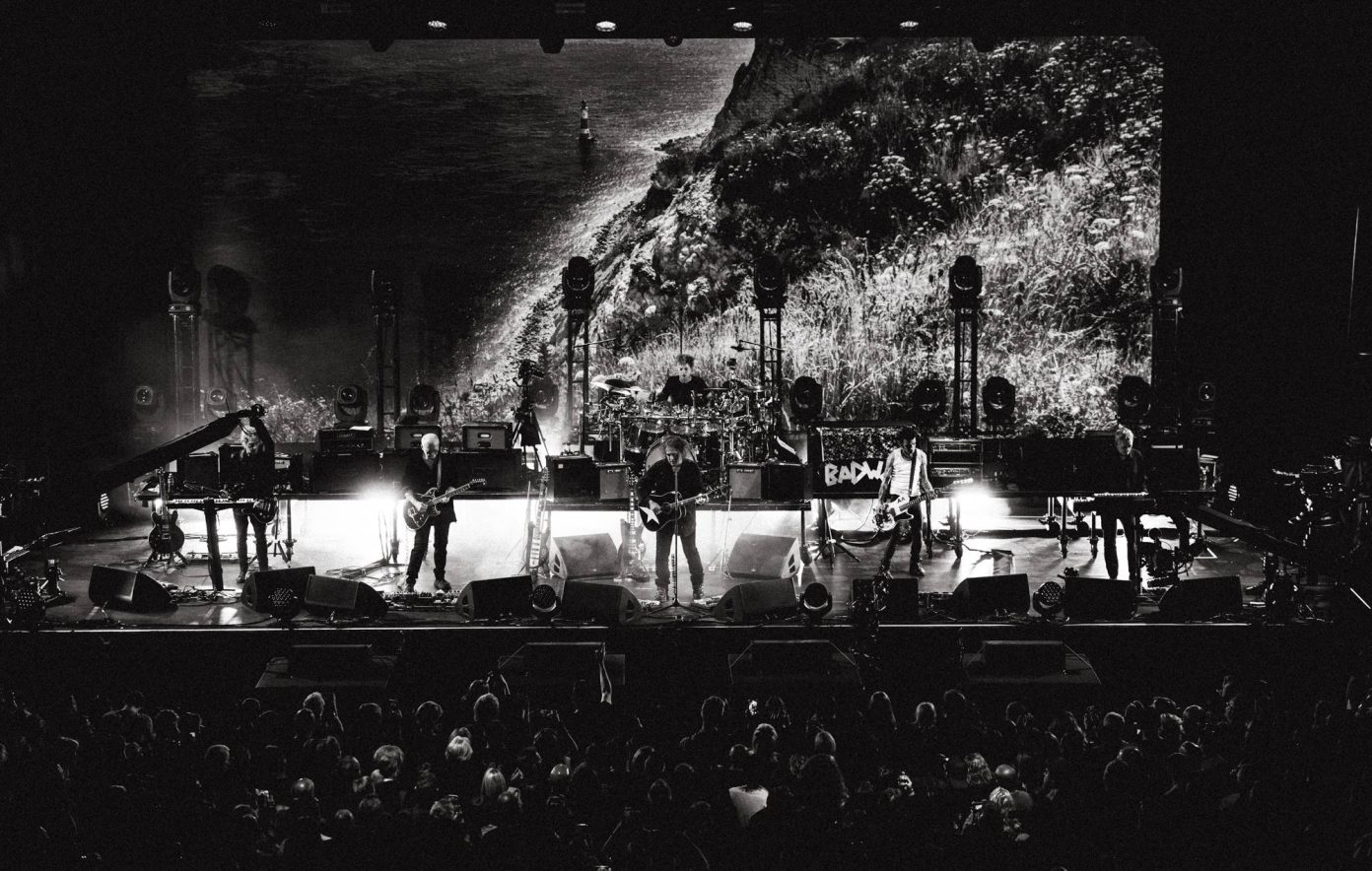 Watch The Cure play 'Songs Of A Lost World' in full and celebrate ...