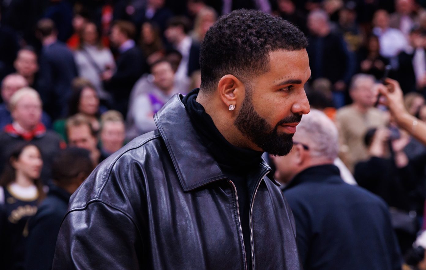 Viral footage of Drake attacking spy drone with sandal in hotel thought ...