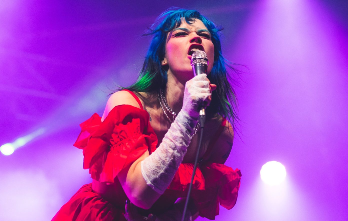 Watch Scowl make their raucous TV debut with 'Tonight (I'm Afraid)' on ...